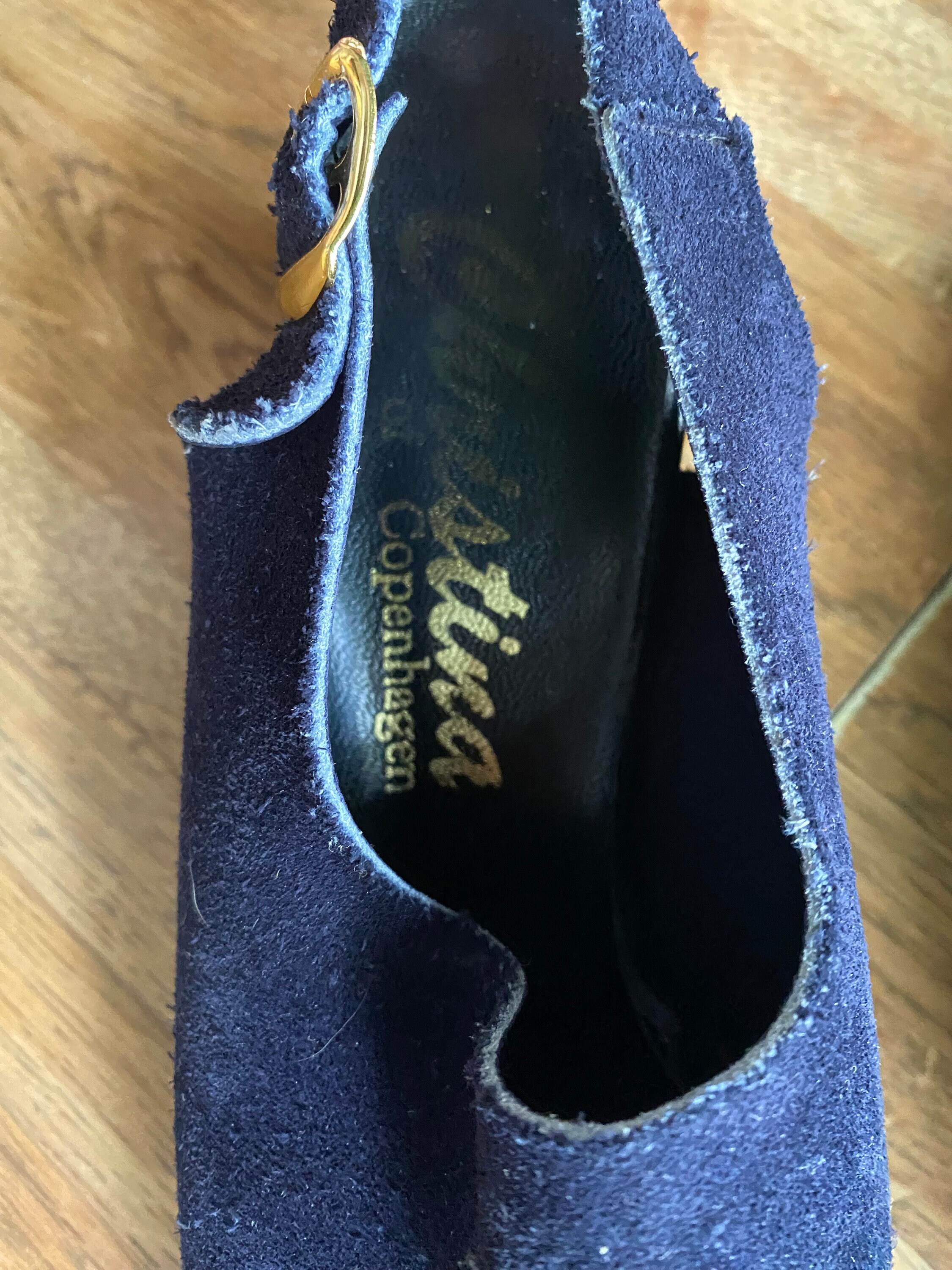 Vintage 1970s Navy Blue Suede Clogs With Squared Toe by - Etsy
