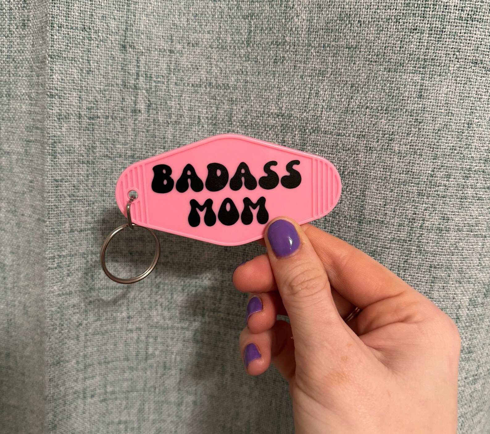 BADASS MOM KEYCHAIN | Funny Keychain | Mom Keychain - Etsy