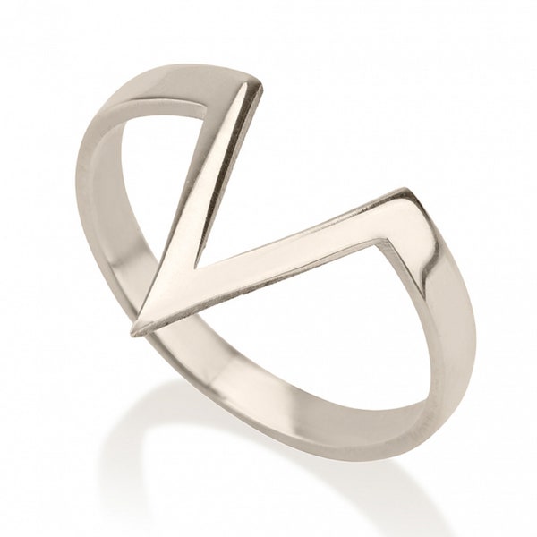 V Shaped Ring - Etsy