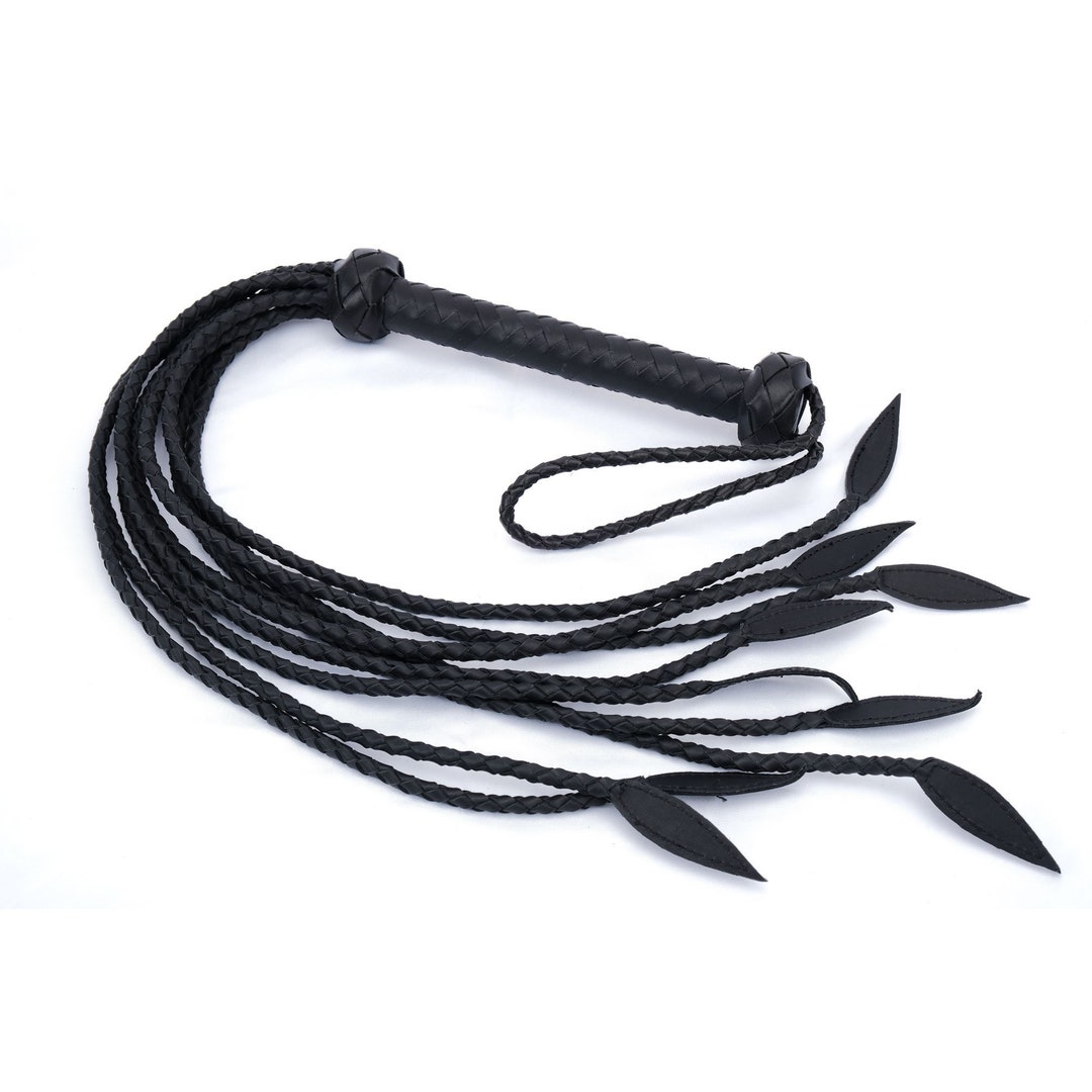 Bdsm Cowhide Leather Floggers And Whips Heavy Thuddy Floggers Tails