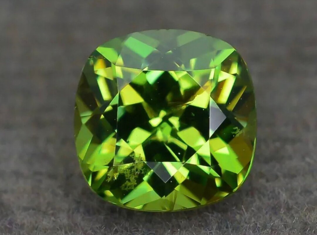 Dematoid Garnet 1.13ct AIG Certified Russian Demantoid Garnet FMG ...