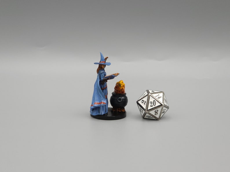 BEHOLD! Tasha, the Witch Queen Miniature! Hand Painted or Primed - D&D ...