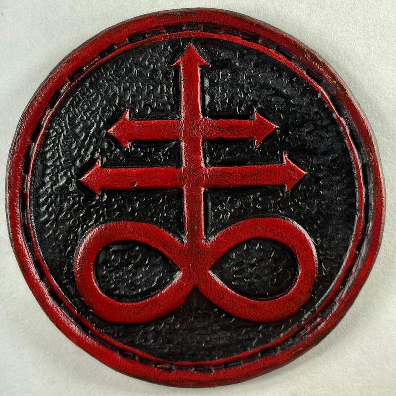 Leviathan Cross Ring - Etsy