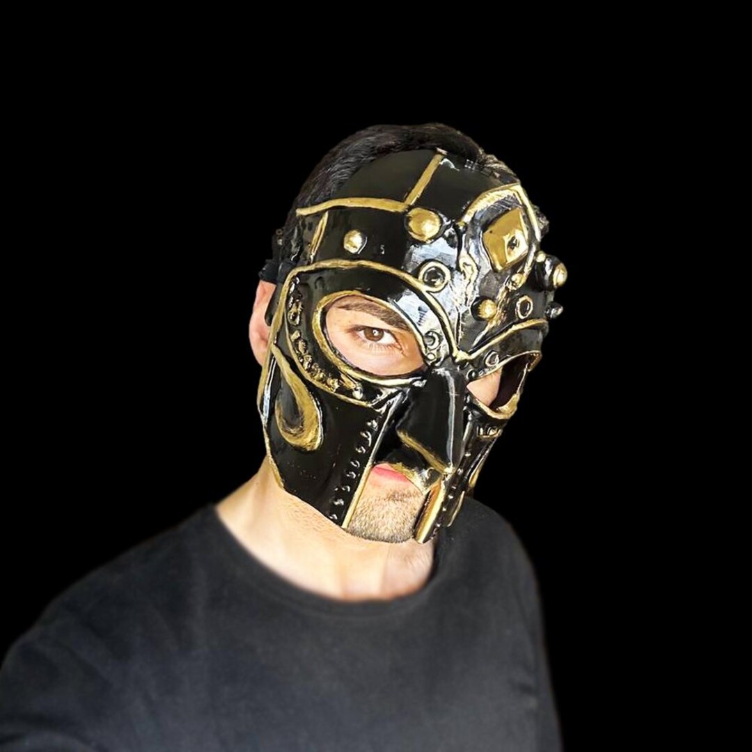 King Arthur Gladiator Mask Handmade King Helmet Full Face Helmet ...
