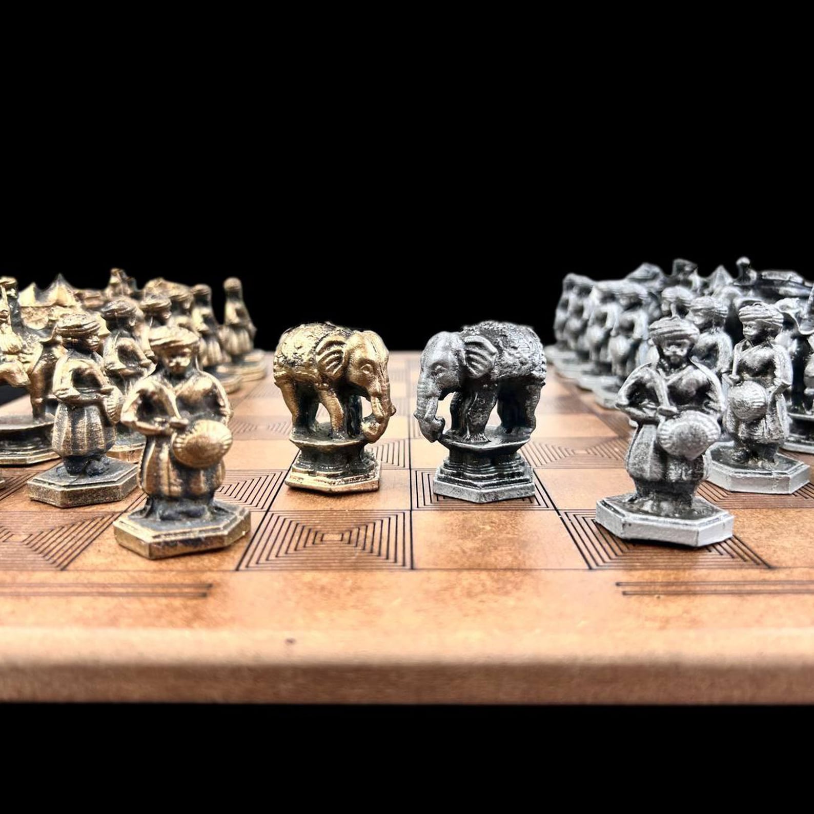 Metal Indian Chess Set With Engraved Name Plate Indian Chess Set and ...