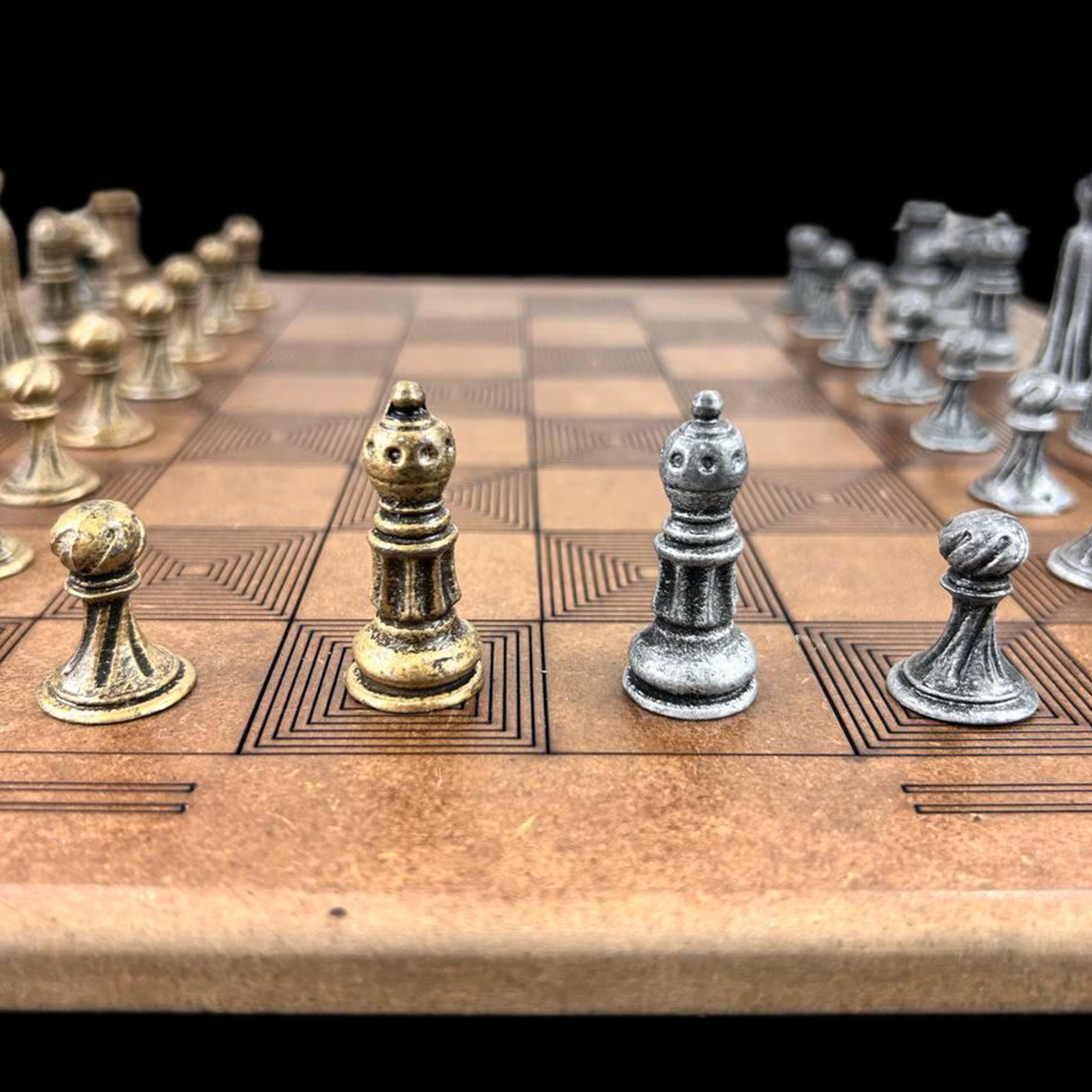 Metal Magnus Carl Chess Set With Personalized Chessboard Laser ...