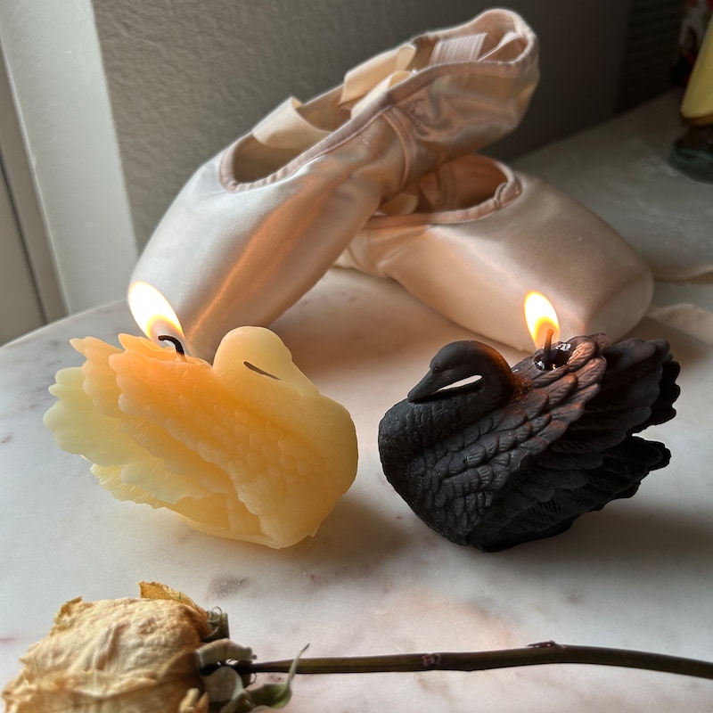 Swan Candle - Etsy