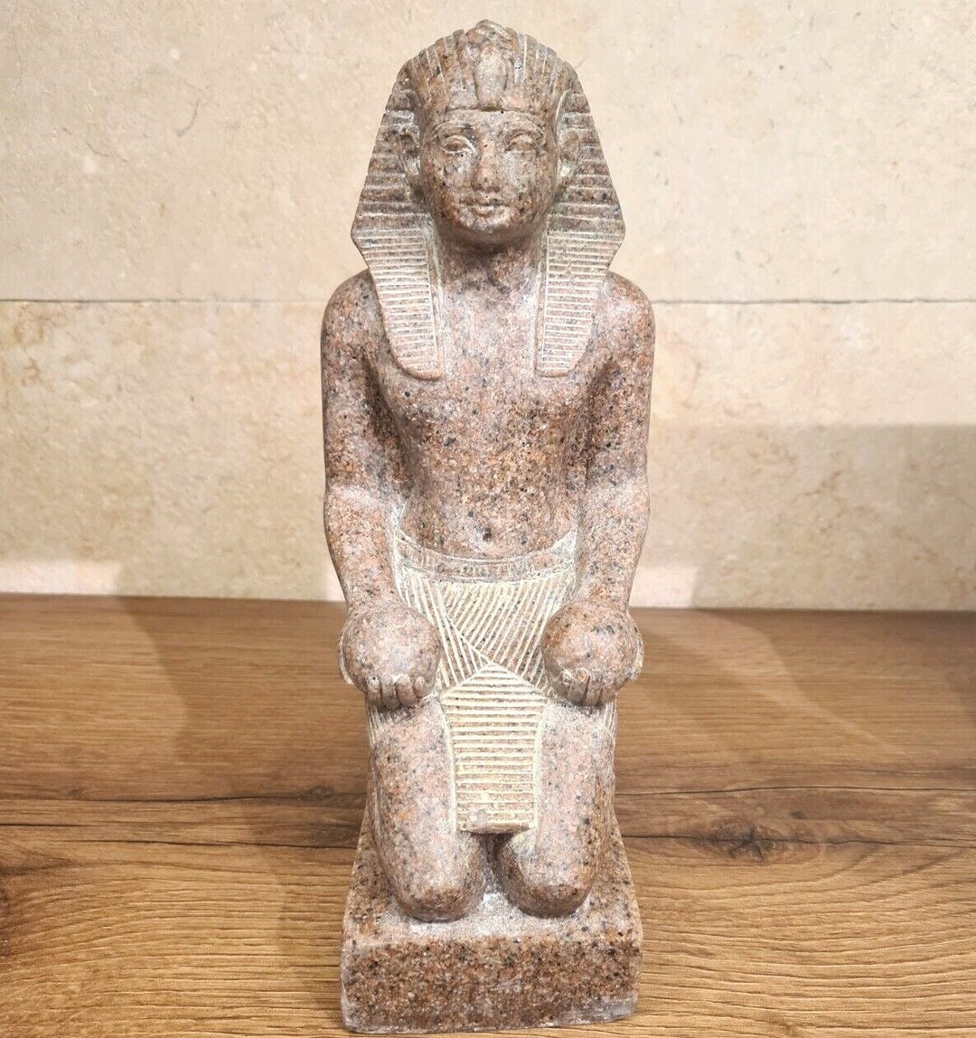Handmade Red Granite King Thutmose III Statue: Egyptian Museum ...
