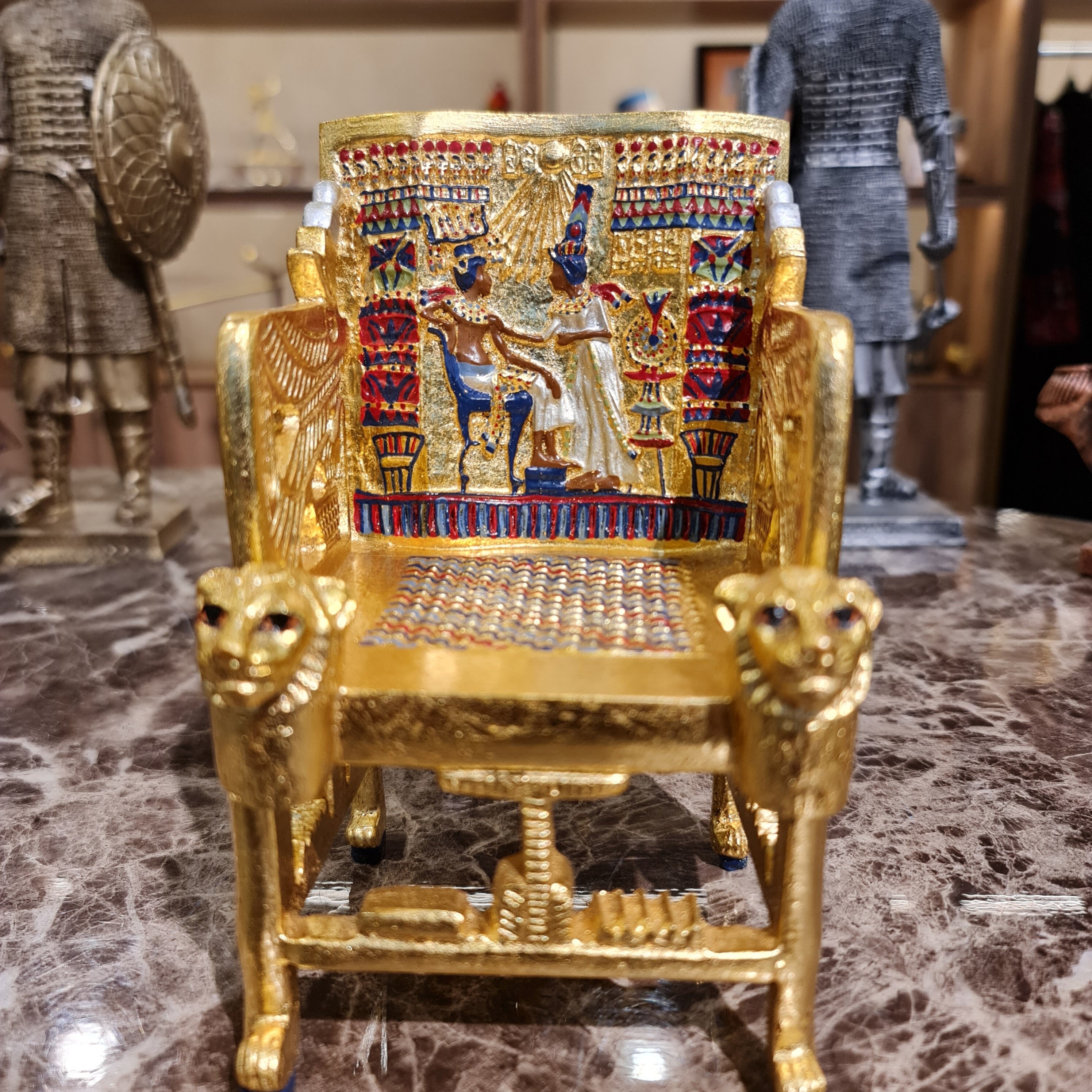 Tutankhamun throne chair store