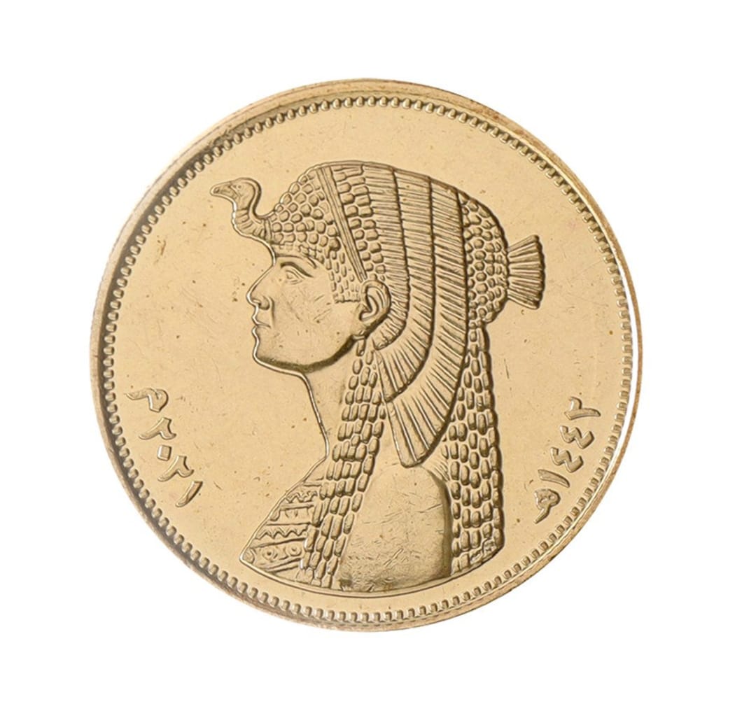 Egypt 50 Piastres / QIRSH Coin . Cleopatra. Queen of the Nile. Egyptian ...