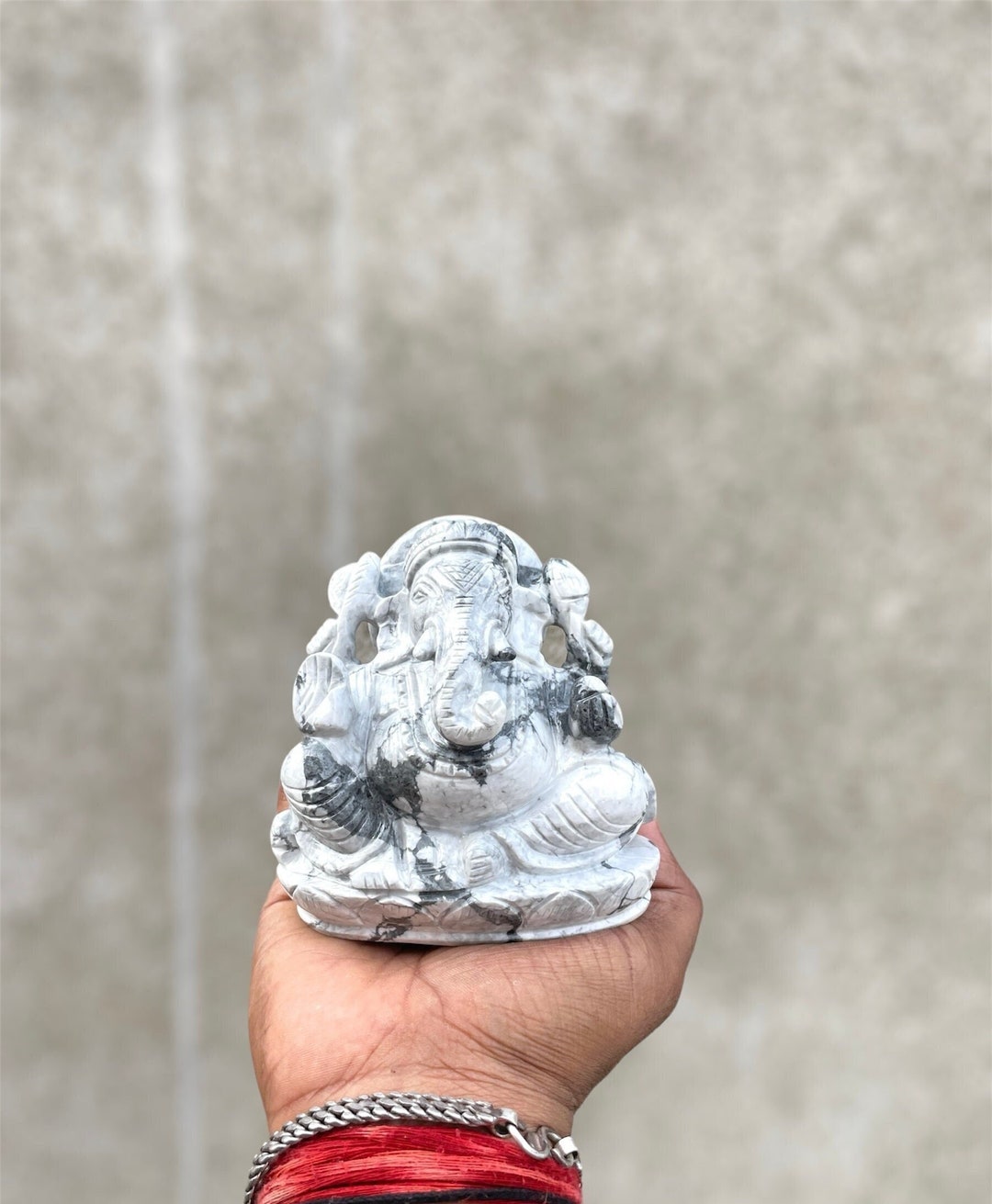 Howlite Crystal Handcarved Lord Ganesha Statue , 766.50g - Etsy