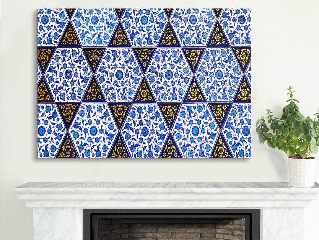 Turkish Wall Tiles on Topkapi Palace Istanbul, Turkish Tile Art, Çini ...