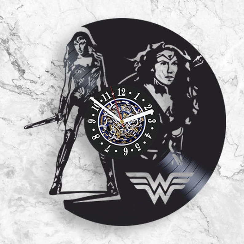 Wonder Woman Vinyl Record Vintage Clock DC Comics Wall Art - Etsy
