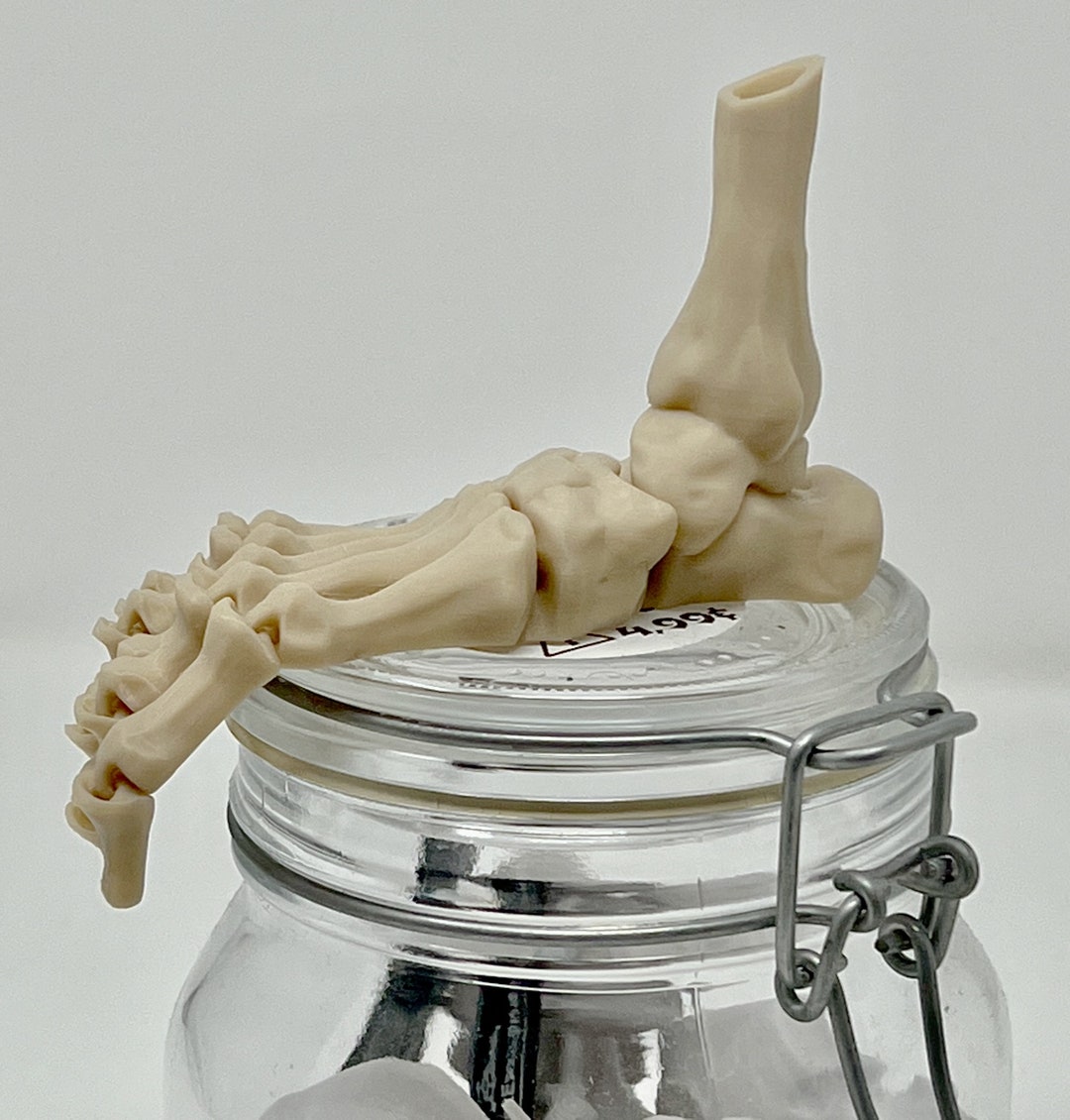 3D Printed Skeleton Foot - Halloween Decoration - Selectable Design and ...