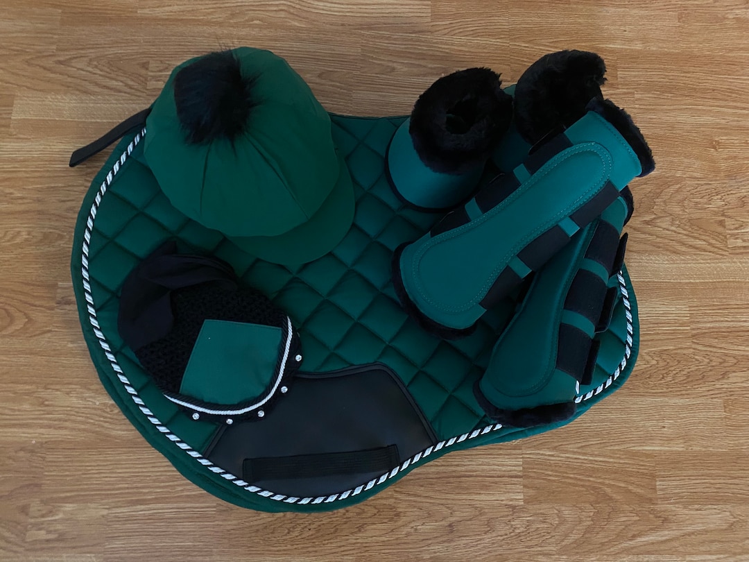 Five-piece Hunter Green Saddle Pad Set - Etsy