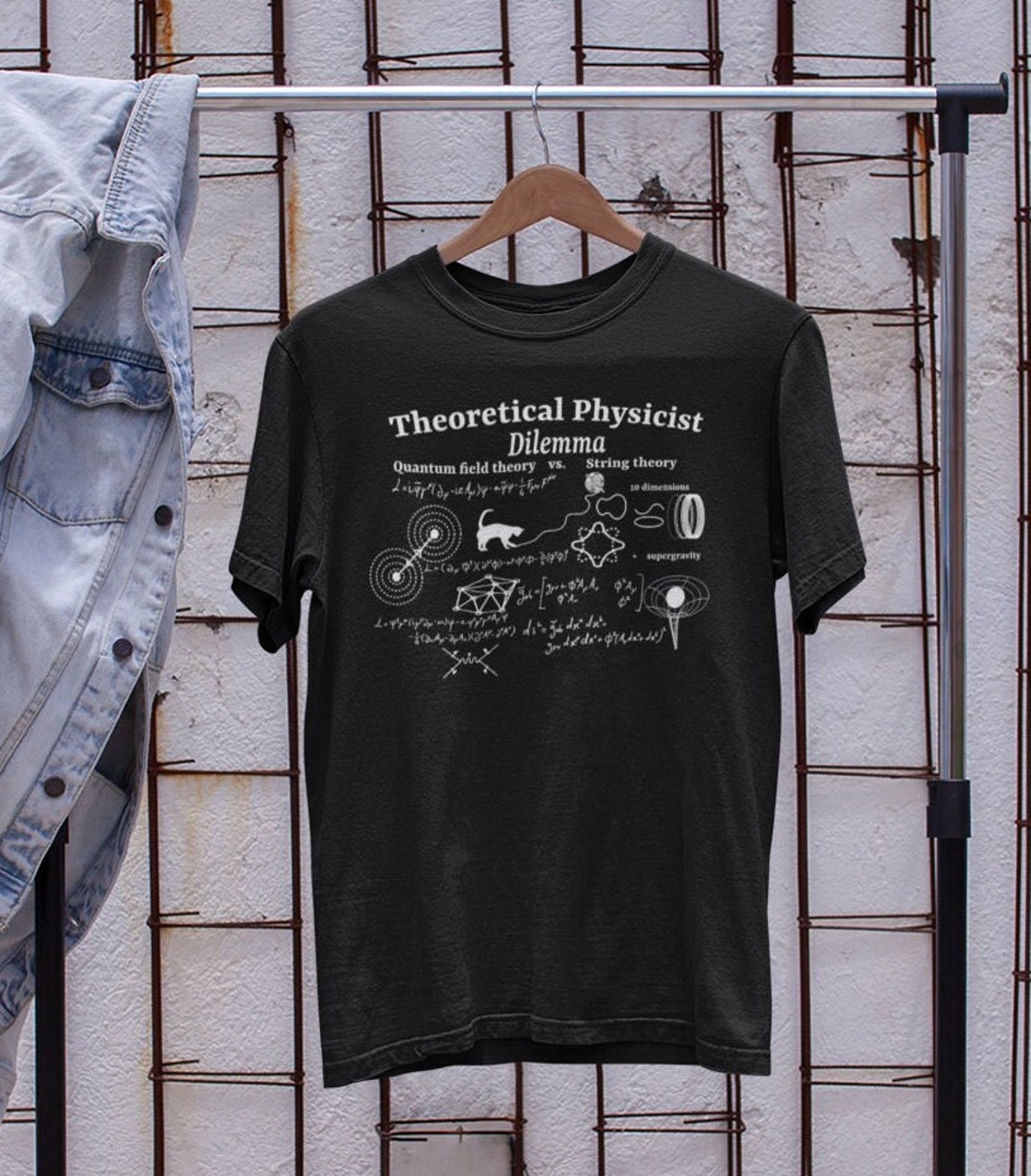 Physics T-shirt | String Theory Vs. Quantum Physics | Fan of Science ...