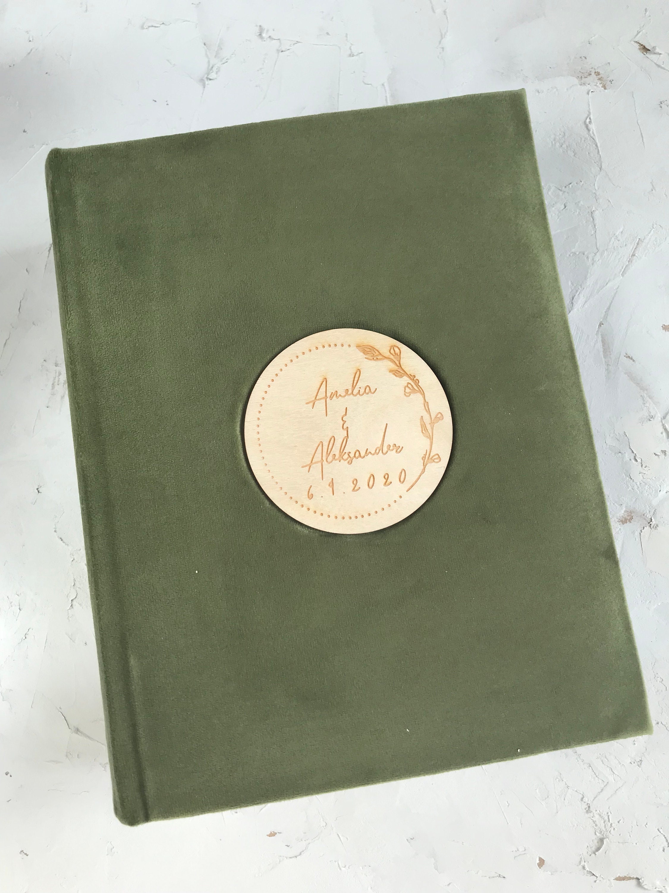 Large Personalized Velvet Slip-in Photo Album for 300 4x6 Photos, Photo ...