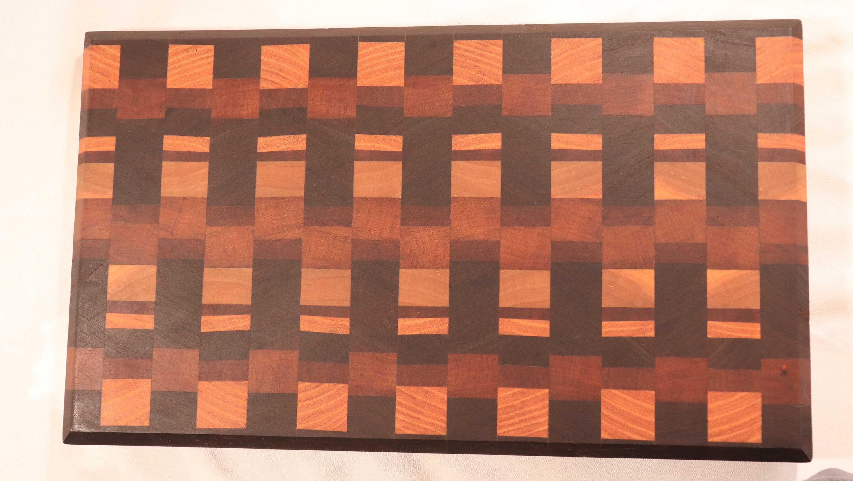 Large End Grain Pattern Thick Hardwood Chopping Block Cutting Board ...