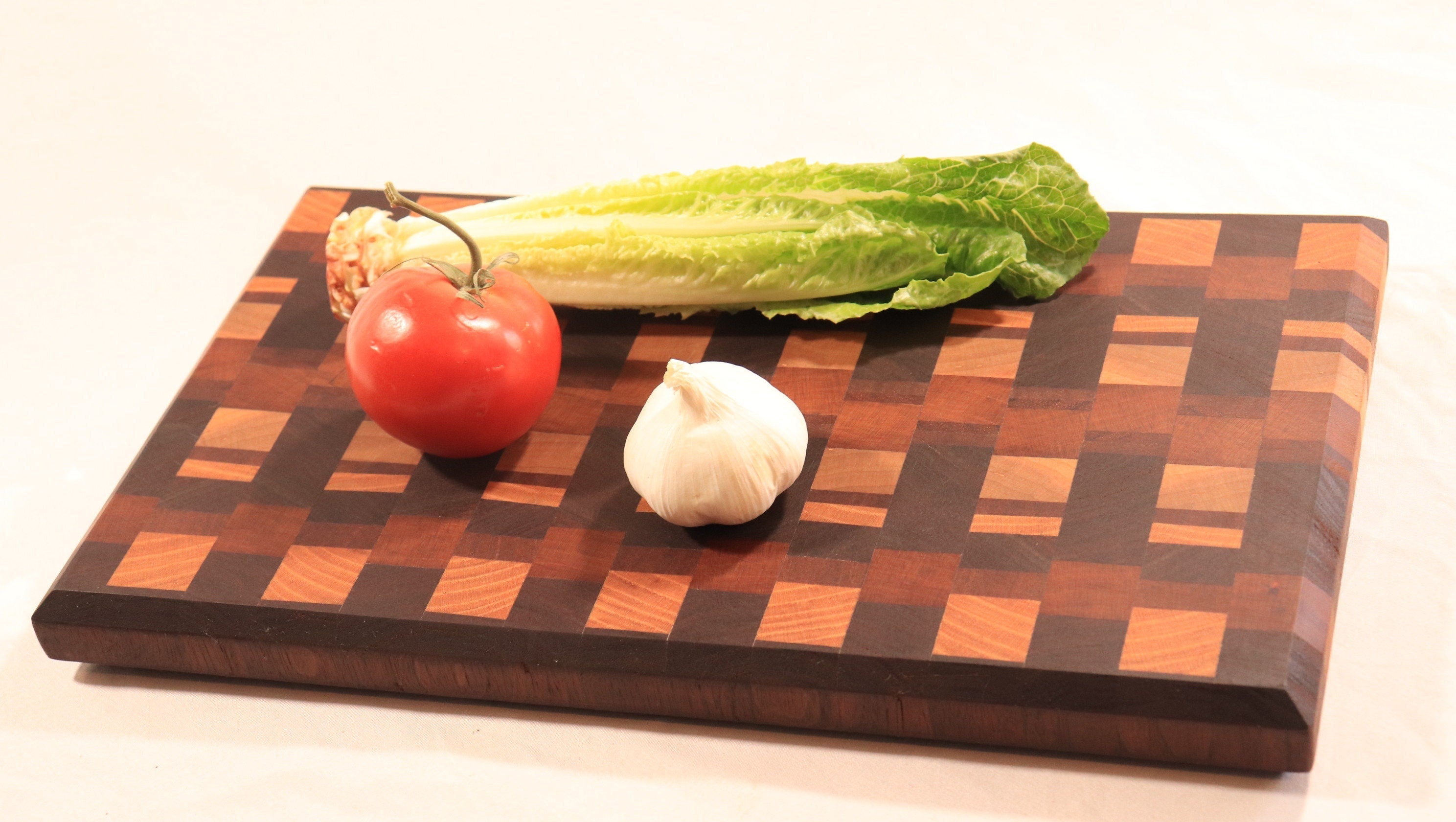 Large End Grain Pattern Thick Hardwood Chopping Block Cutting Board ...