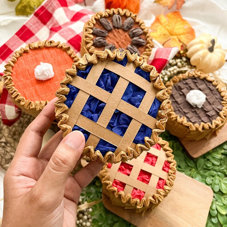 SUPER MINI Pie Piñatas - Etsy