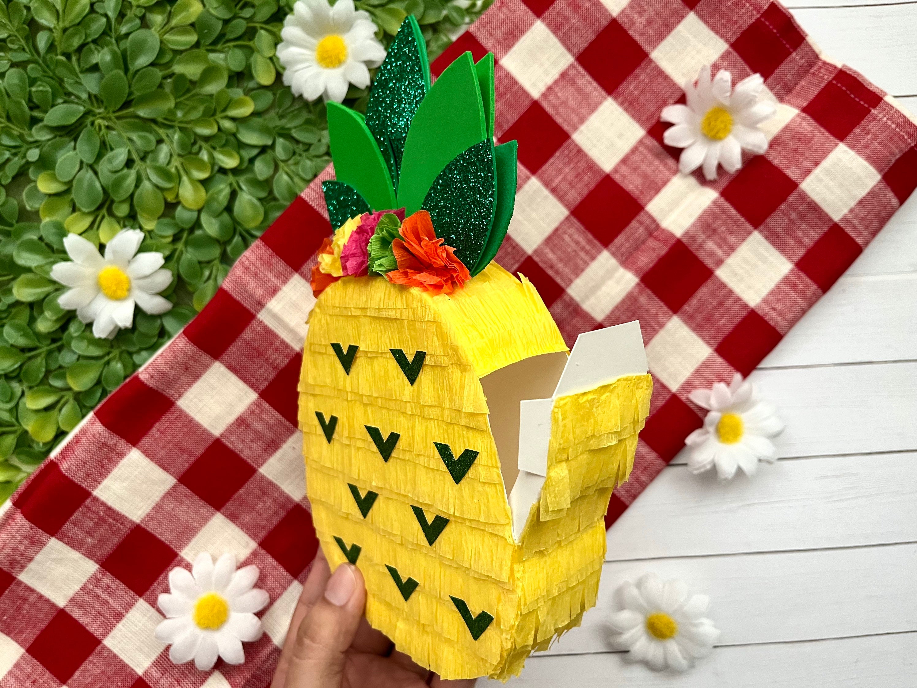 MINI Pineapple Piñata for Tropical Birthdays and Tutti Frutti - Etsy