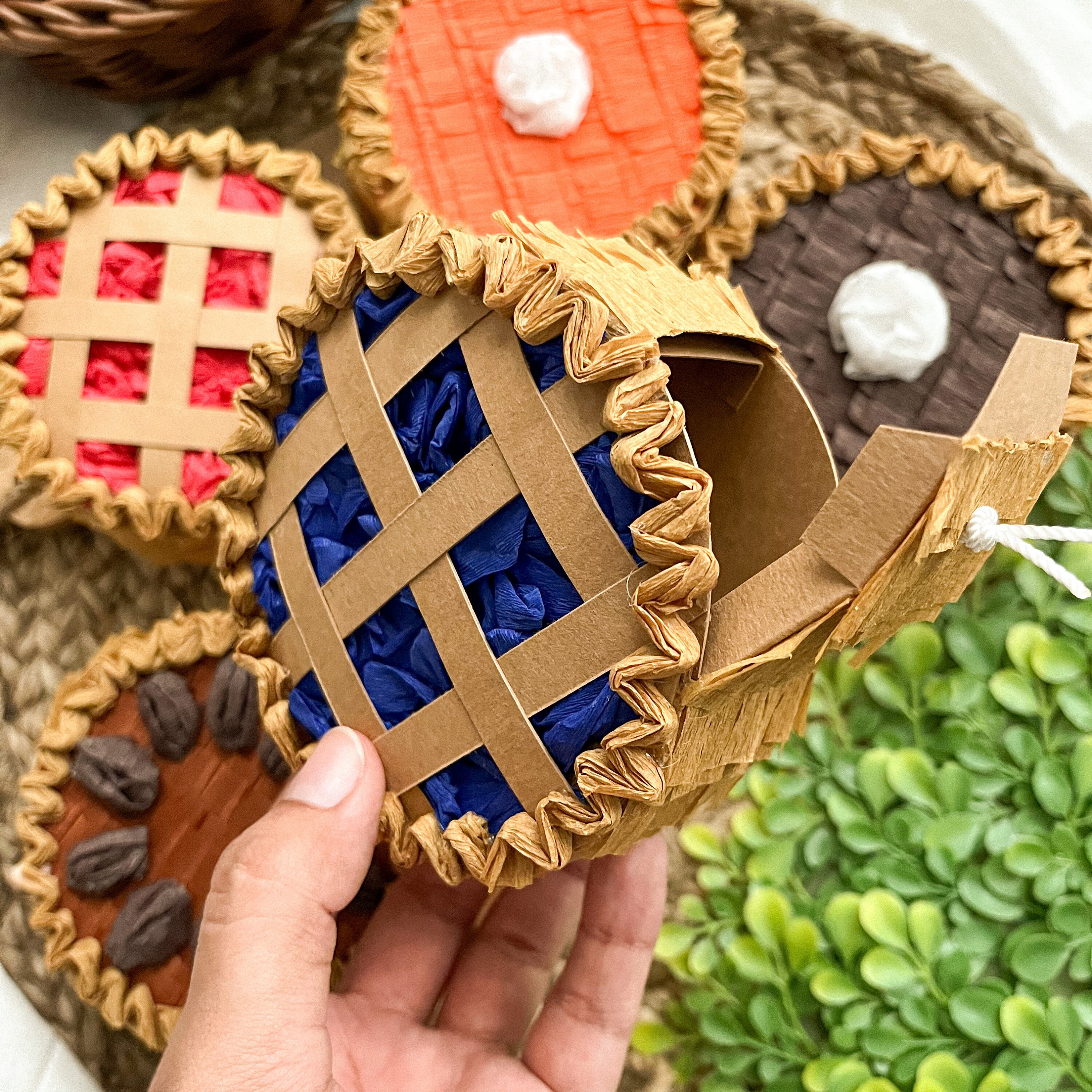 SUPER MINI Pie Piñatas - Etsy