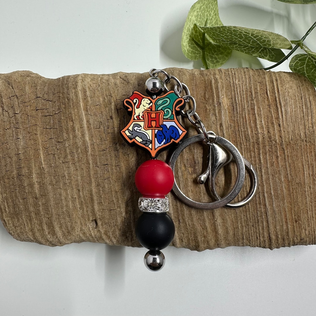 Hogwarts Keychain, Harry Potter Keychain, Character Keychains - Etsy