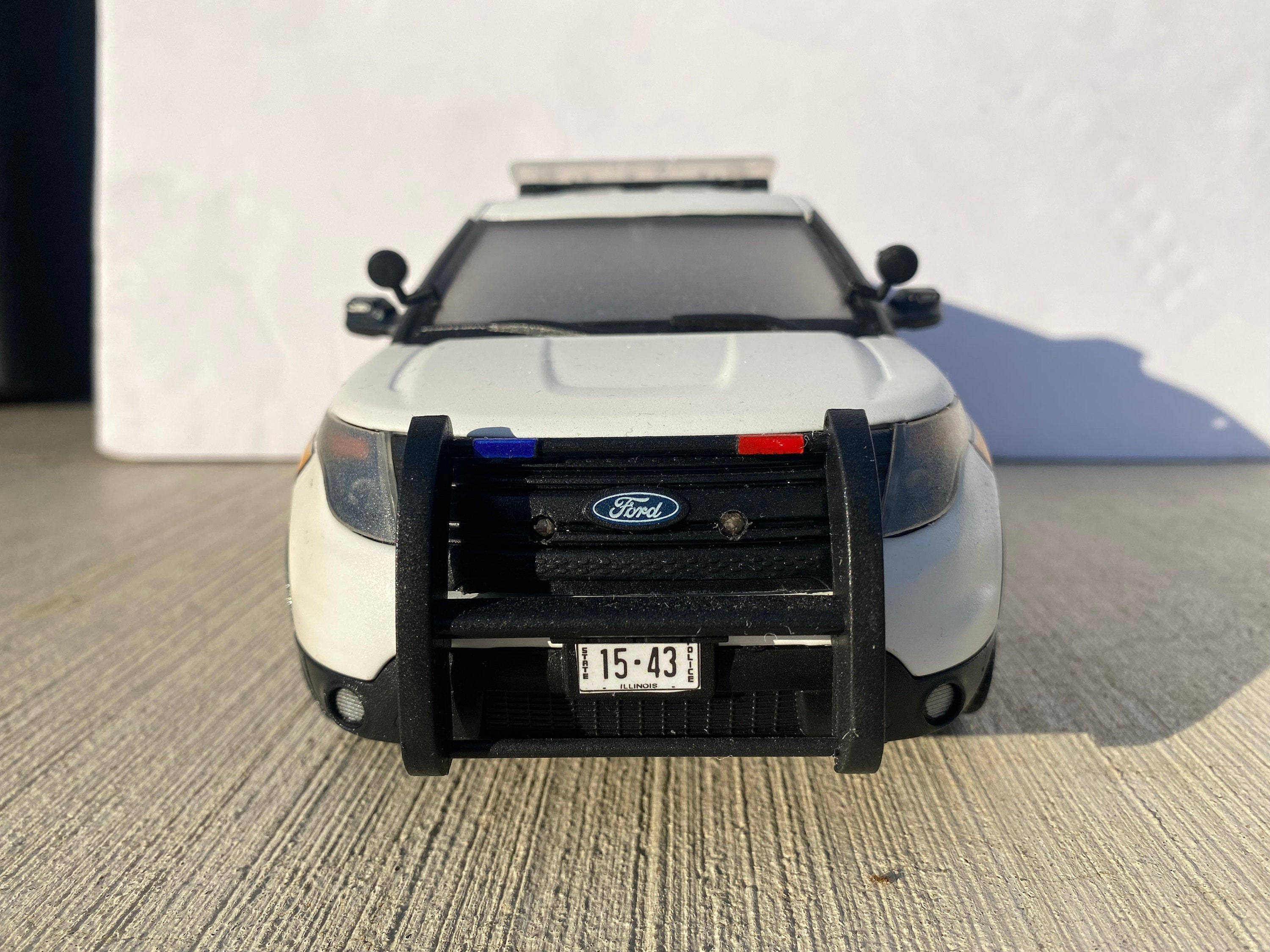 1/18 Illinois State Police Ford Explorer FPIU Utility SUV With Working ...