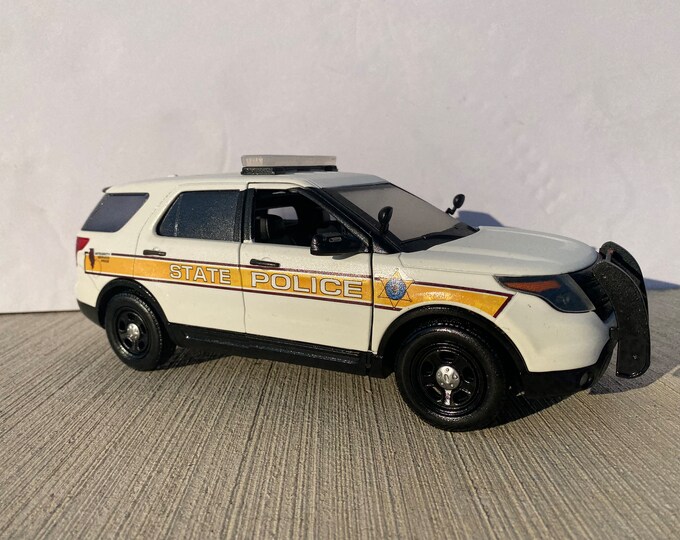 1/18 Scale Miami City Die Cast Model Police Car Replica With Working ...