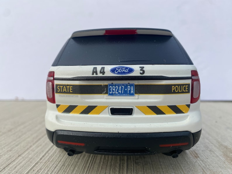 1/18 Pennsylvania State Police Ford Explorer FPIU Utility SUV With ...