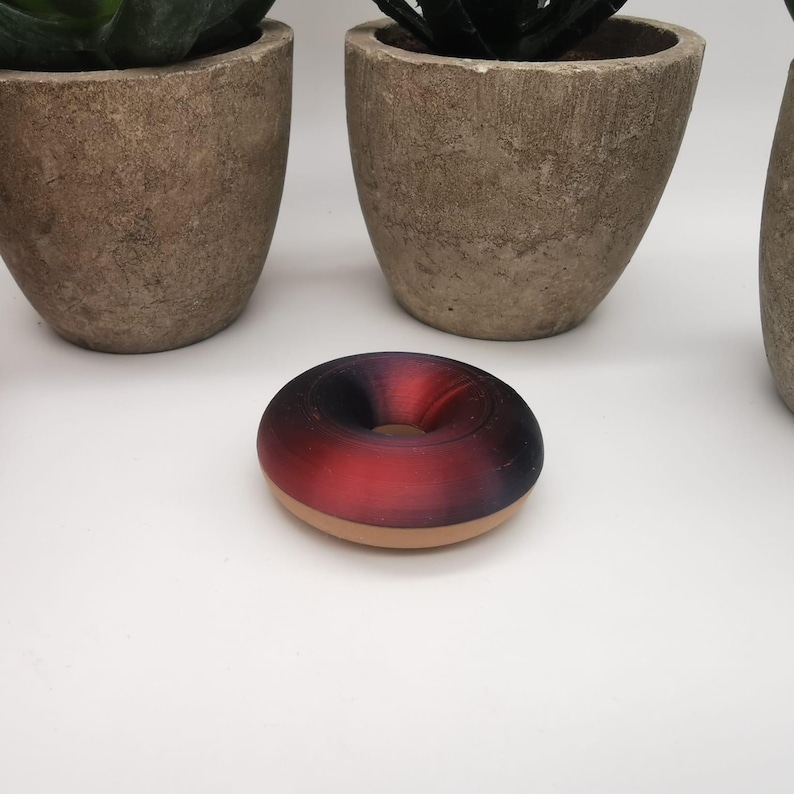 Magic Donut - the Magnetic Fidget Toy | Desk Toy | Magnetic Fidget ...