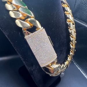 30mm Miami Cuban Link Chain 1 Kilo Grams Heavy Chain Moissanite 14k ...