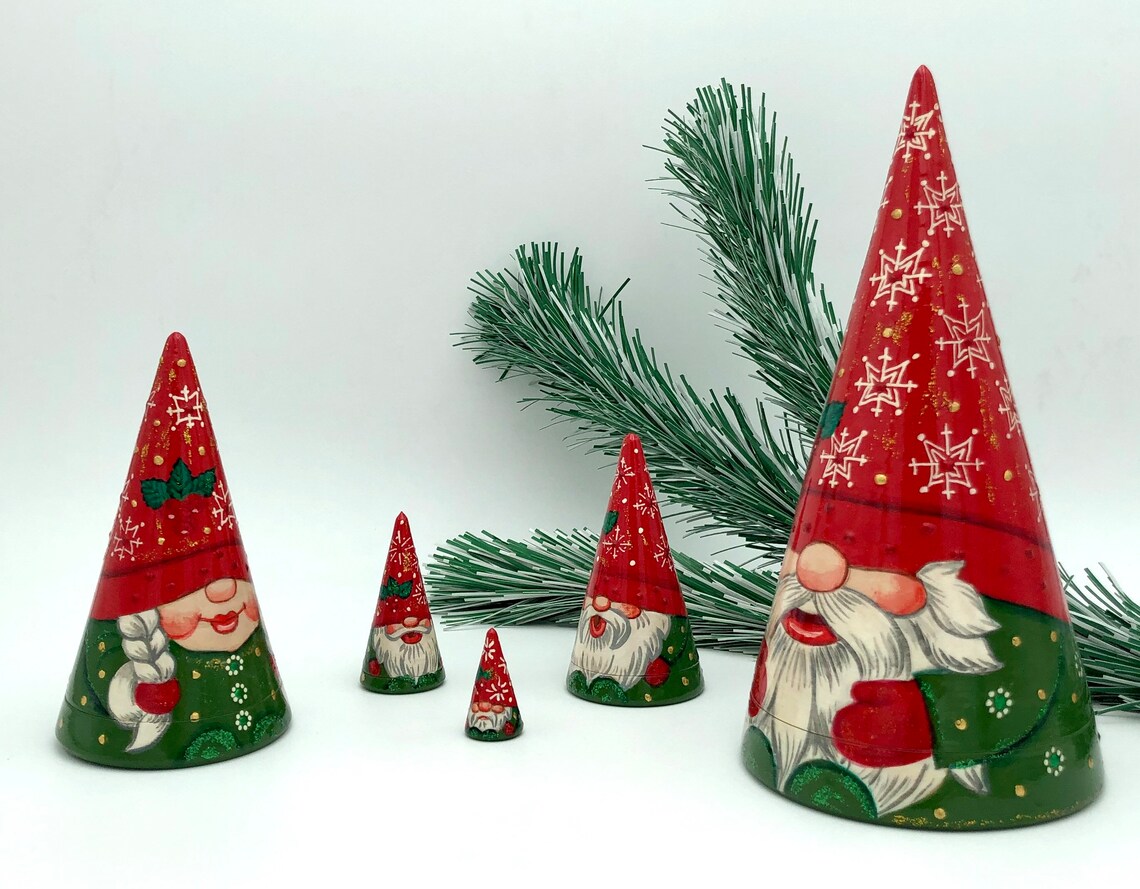 Christmas Gnomes Nesting Dolls, Christmas Style Stacking Dolls ...