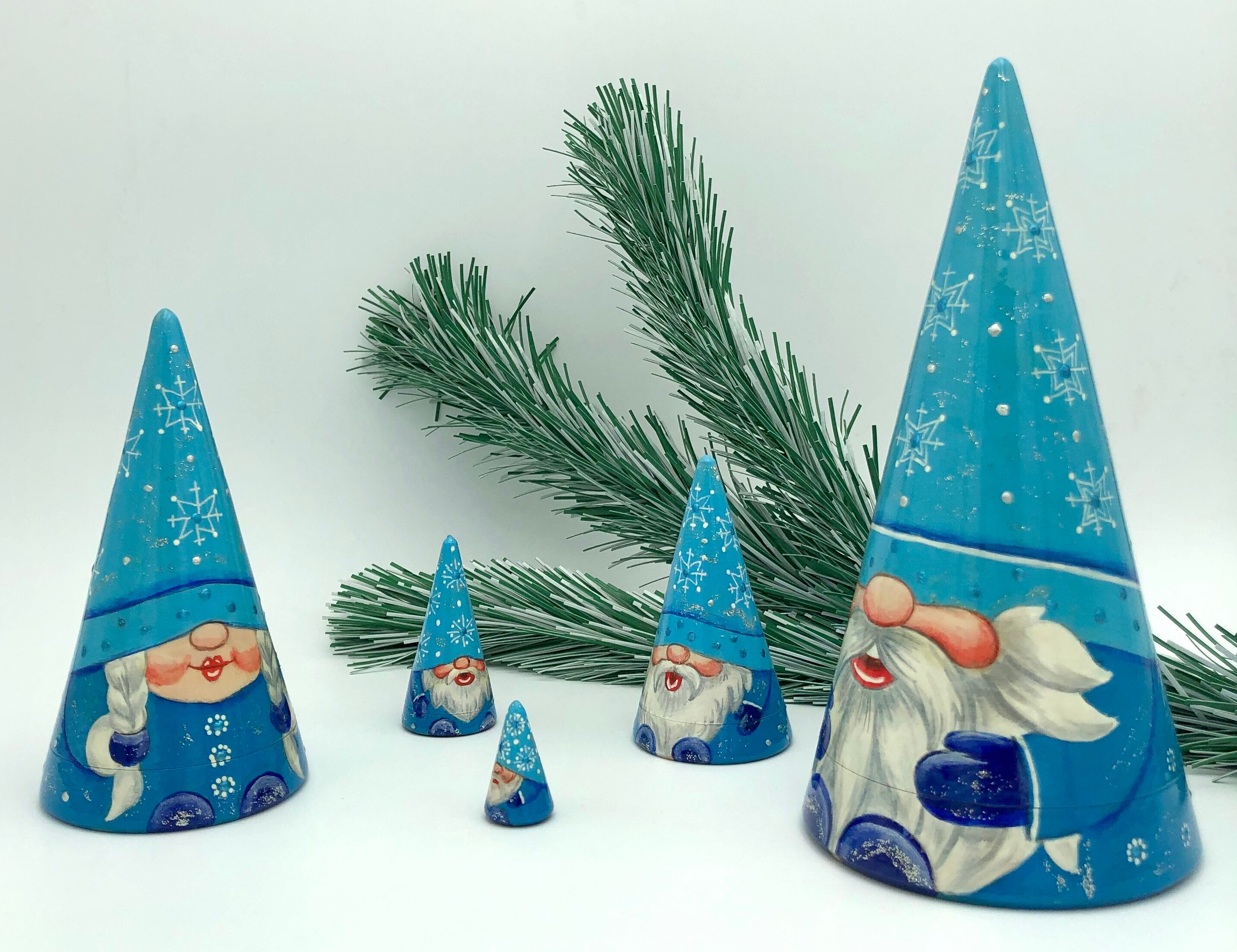 Christmas Gnomes Nesting Dolls, Christmas Style Stacking Dolls ...