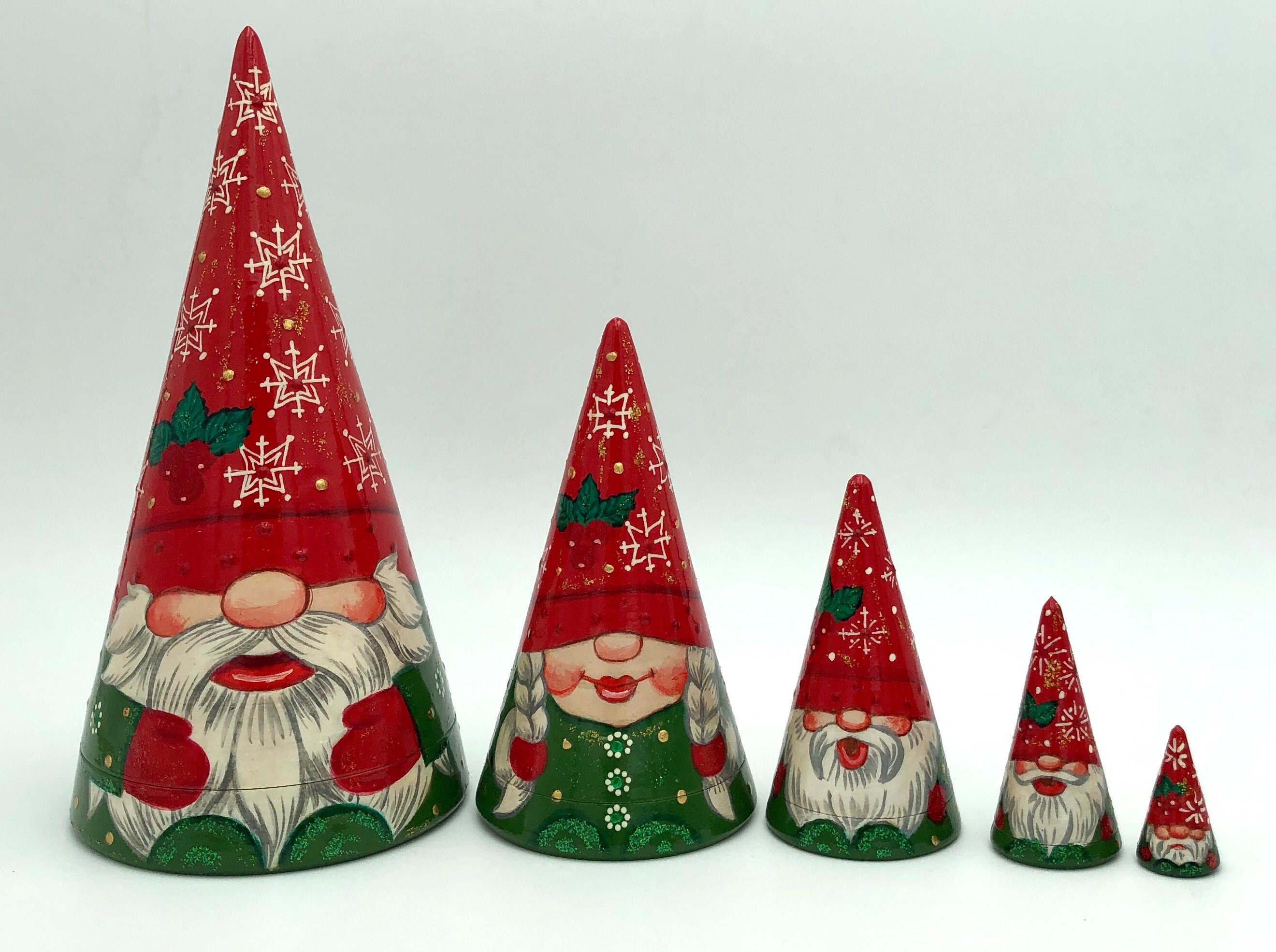 Christmas Gnomes Nesting Dolls, Christmas Style Stacking Dolls ...