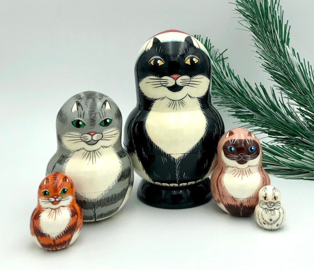 Cats Wearing Christmas Hats Nesting Dolls, 5,5” (14cm) Height ...