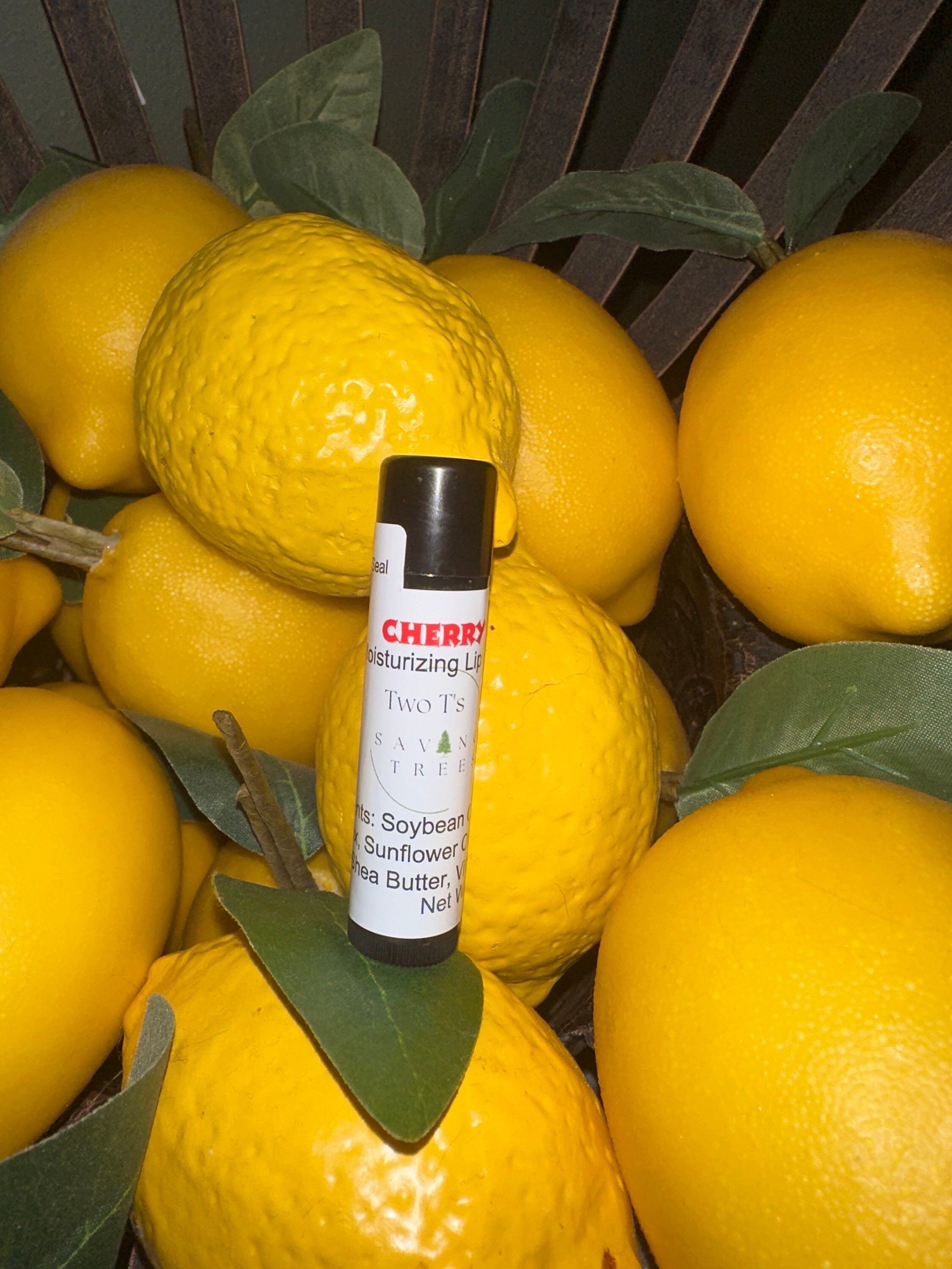 All NATURAL Lip Saver Balm Made With 100% Beeswax, Sunflower Oil and ...