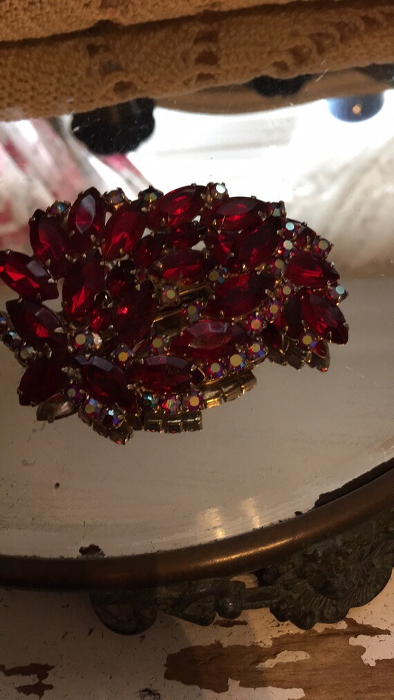 Vintage Juliana Red Rhinestone Brooch RARE - Gem