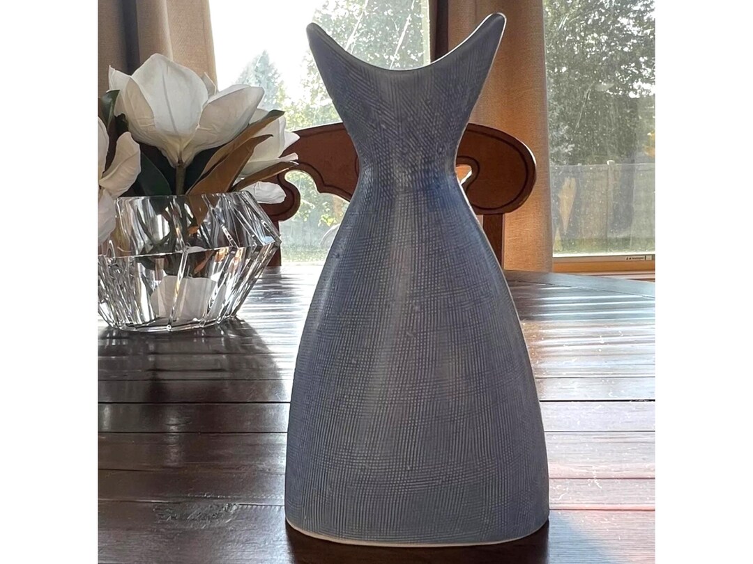 Vintage Jonathan Adler ATA Pottery Barn Blue Denim Dress Tulip Vase 8 ...