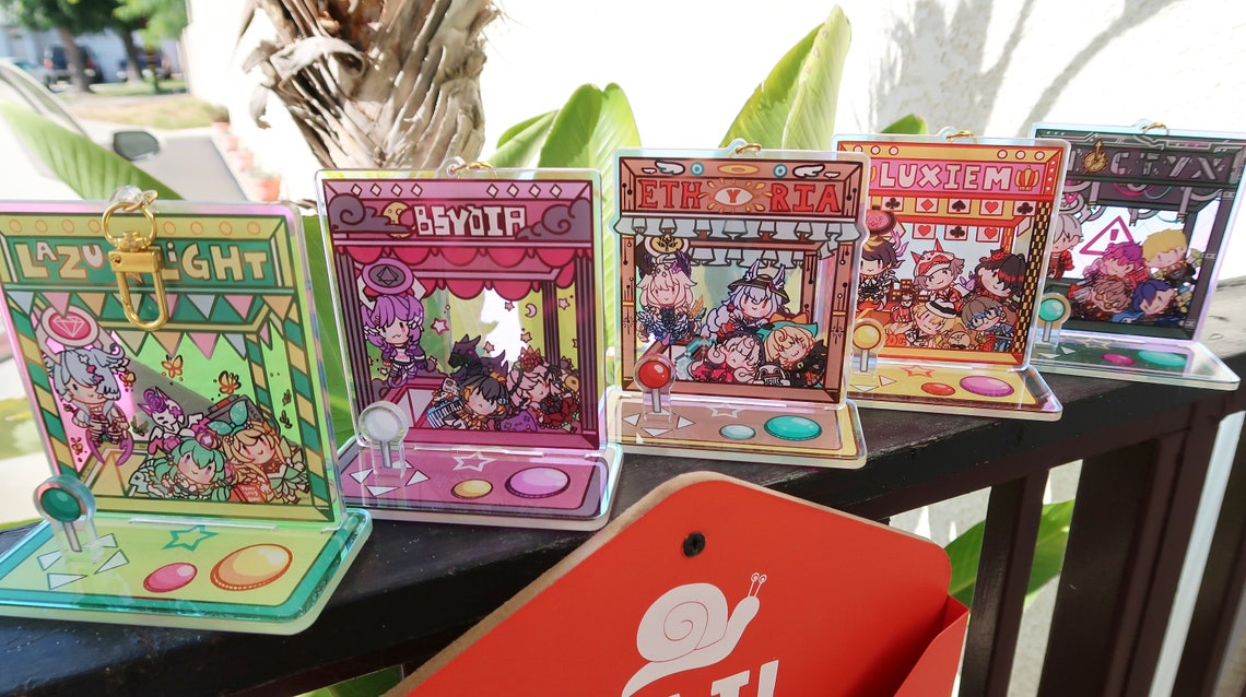 Nijisanji EN Claw Machine Standee/charm - Etsy UK