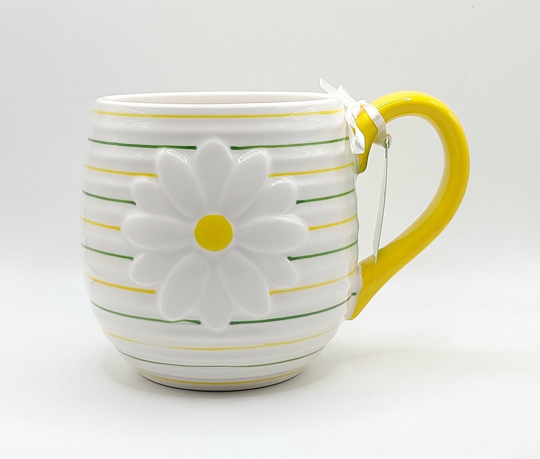 Big Daisy Wavy Texture Coffee Tea Mug Cup 18 Oz Ceramic Hand-painted ...