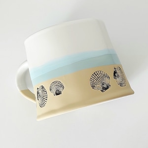 SEASHELLS Coffee Tea Mug Cup 20 Oz Hand-painted Ceramic by Spectrum ...