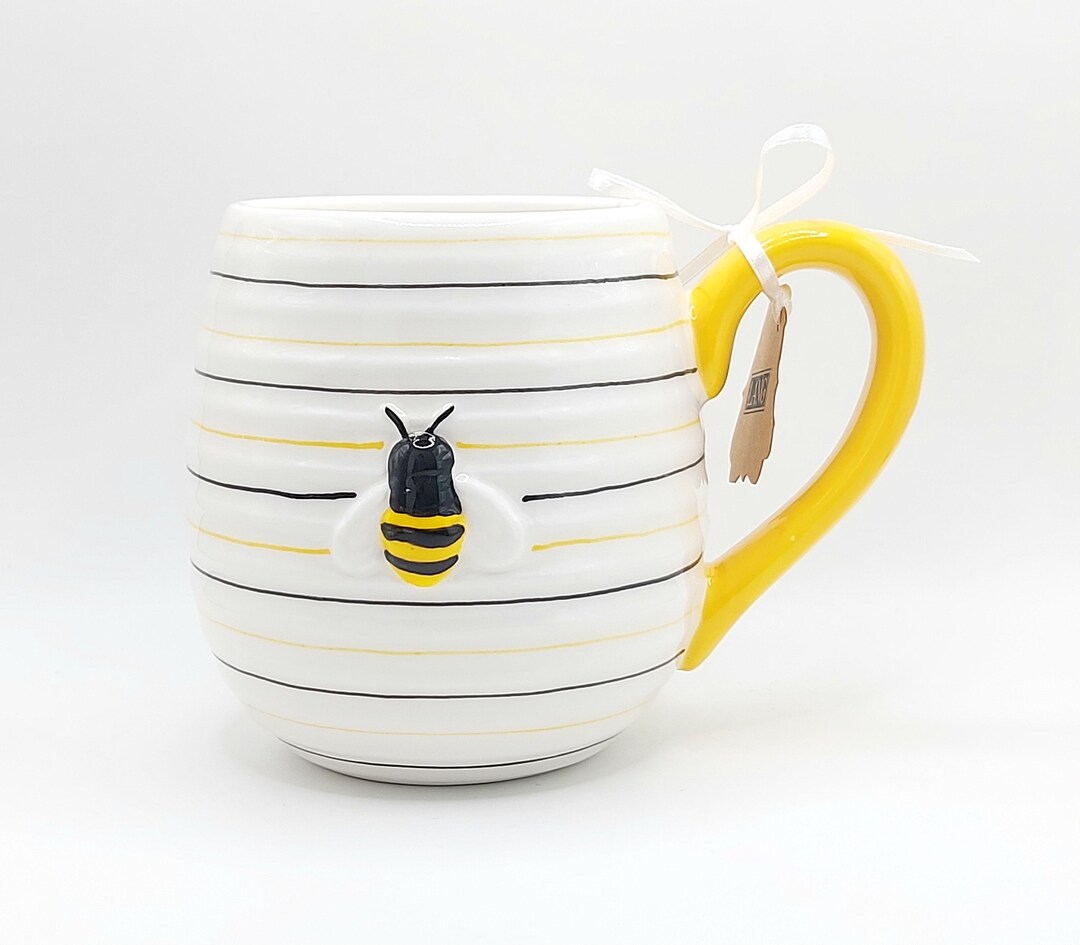 Queen Bee Wavy Texture Coffee Tea Mug Cup 18 Oz Ceramic, Hand-painted ...