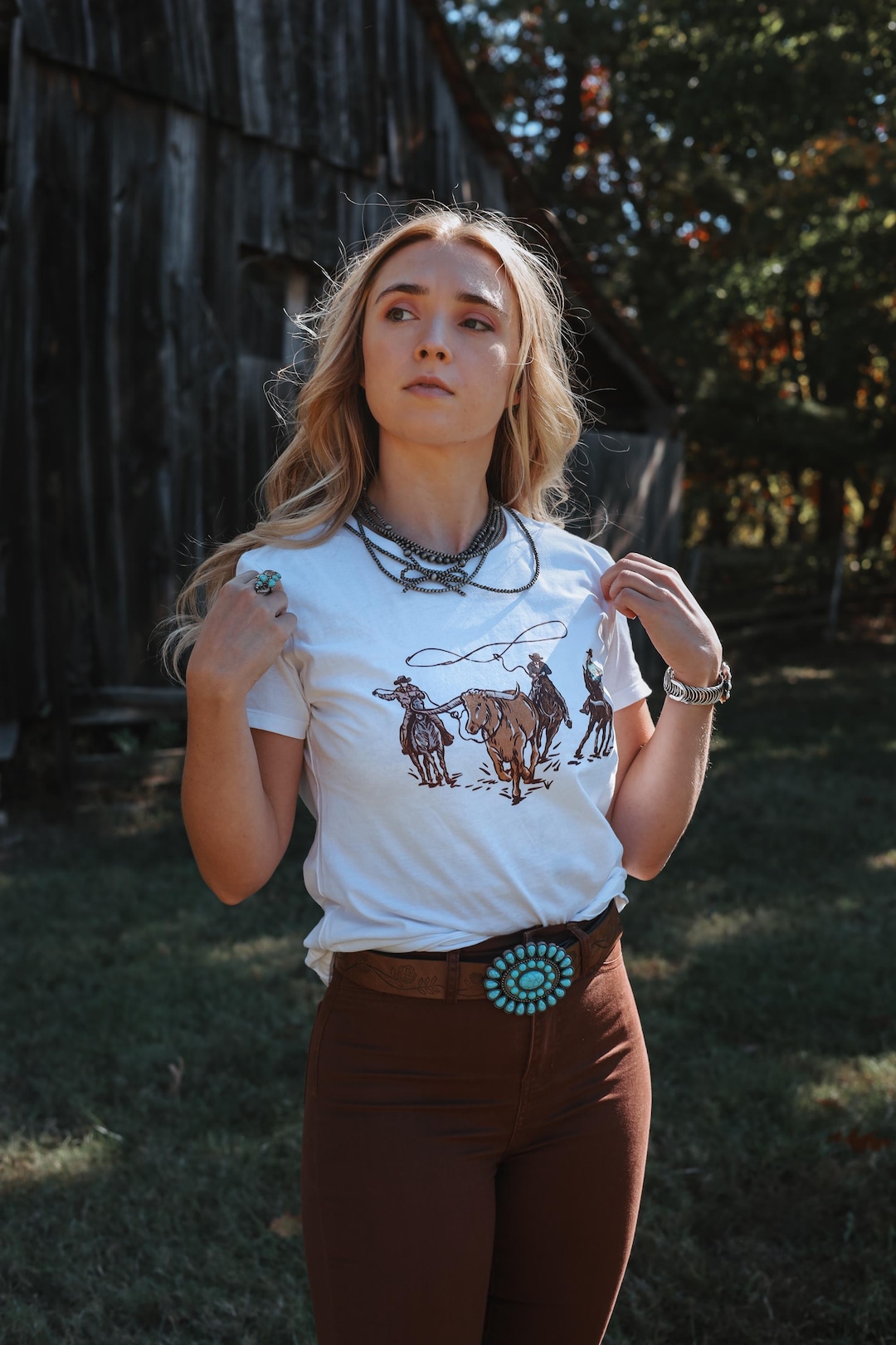 Round up Cowboy Tee, White & Camel Horse Graphic T-shirt - Etsy
