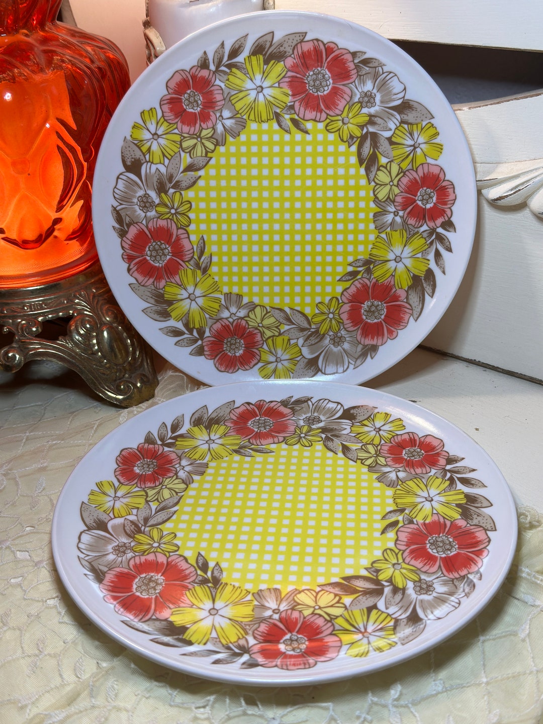 Vintage Floral Melamine Dinnerware Flower With Yellow Retro 9” Plates ...