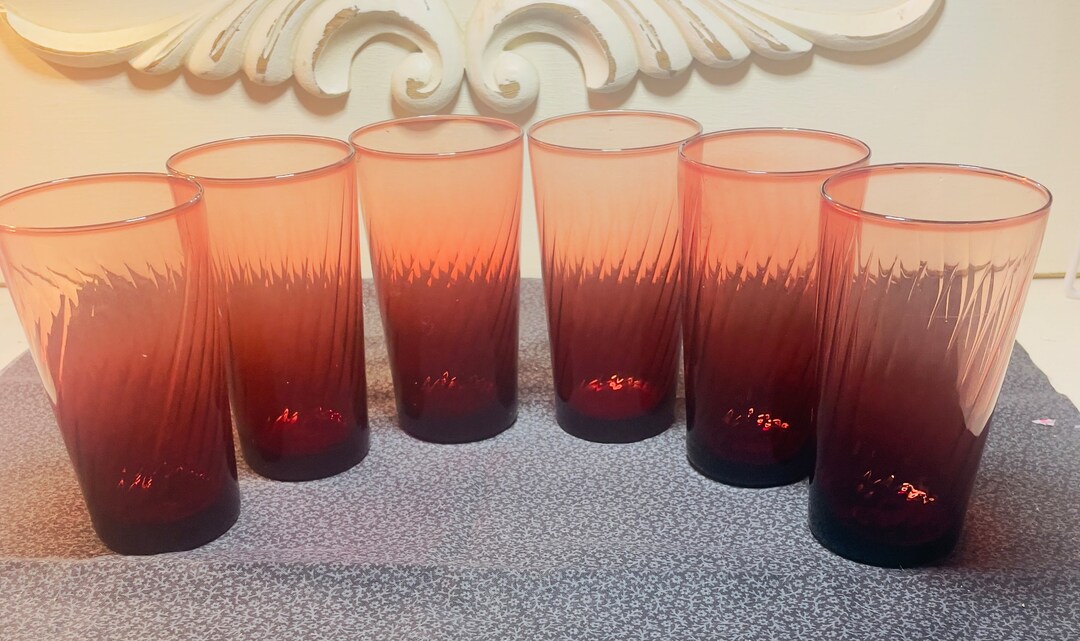 Vintage Set of 6 Red Ombre Swirl Glasses - Etsy
