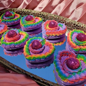 Fake Cake Rainbow Compact With Glitter Cherry - Etsy