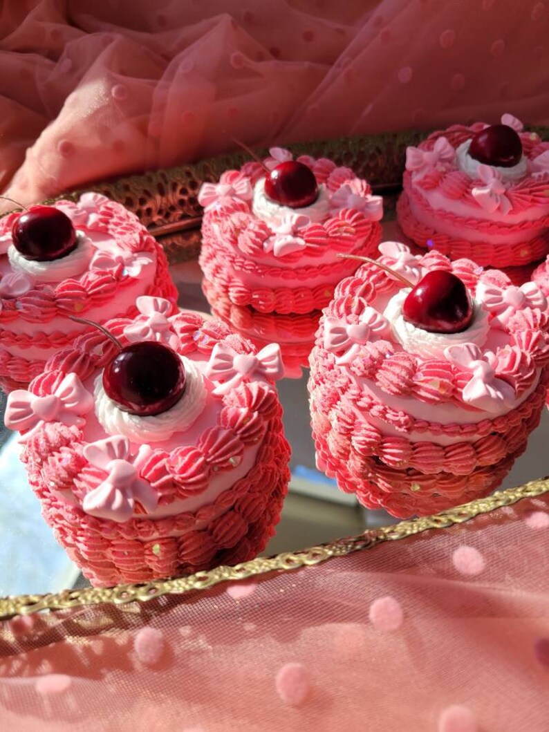 Fake Cake Magnetic Tins Light Pink Bows - Etsy