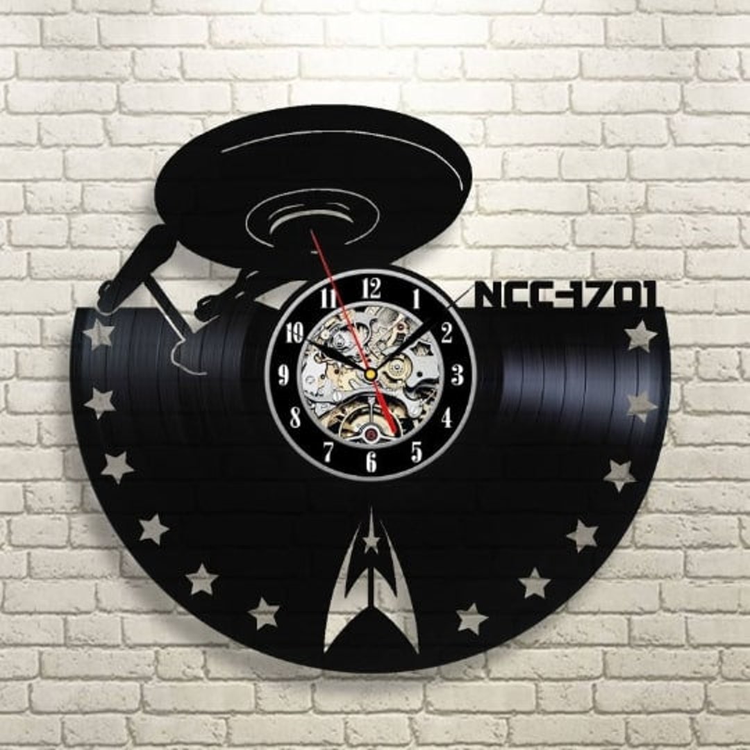 NCC-1701 Vinyl Record Clock, Star Trek Voyager, Spaceship Art, Original ...