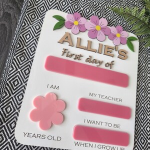 School Photo Prop Flowers, First Day of School Board, First and Last ...